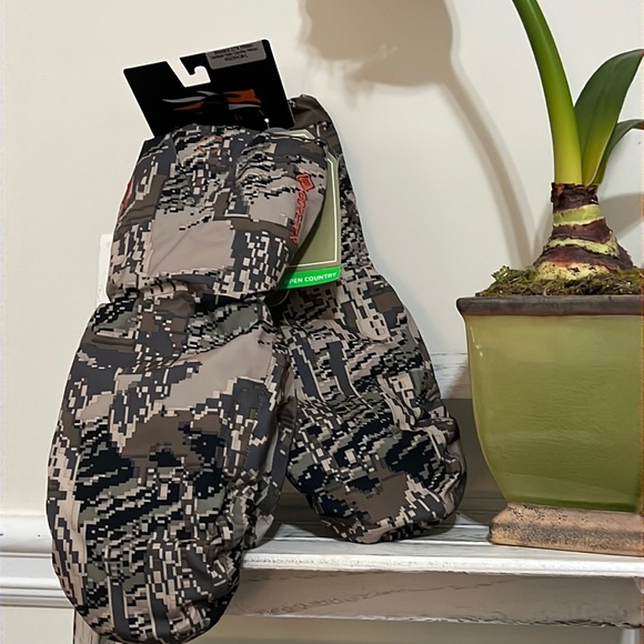 sitka | Accessories | Nwt Sitka Goretex Mitten Mens | Poshmark